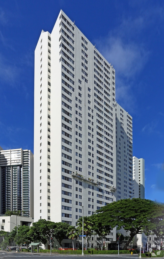 Kukui Tower - Honolulu, HI | Apartment Finder