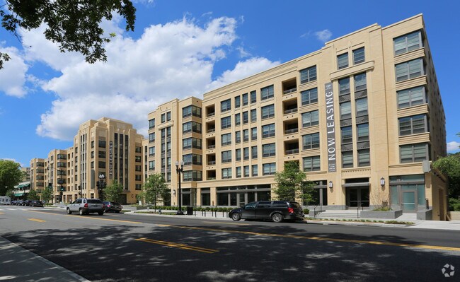 Park Van Ness - Washington, DC | Apartment Finder