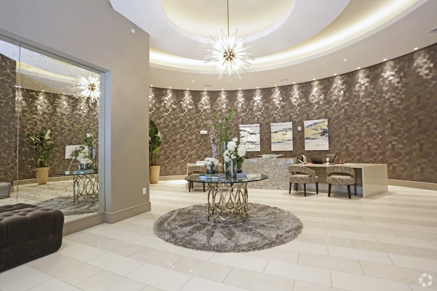 Alexan 5151 - Houston, TX | Apartment Finder